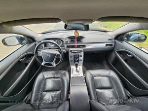 Black Volvo V70 2011 in Riga, with an engine capacity of 2.00 L and mileage of 412 thousand km for 3800 €, photo 17 on AUTOMOTO.COM.LV