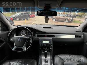 Melns Volvo V70 2011 Rīga, ar dzinēja tilpumu 2.40 L un nobraukumu 355 tūkst. km par 3290 €, foto 9 vietnē AUTOMOTO.COM.LV
