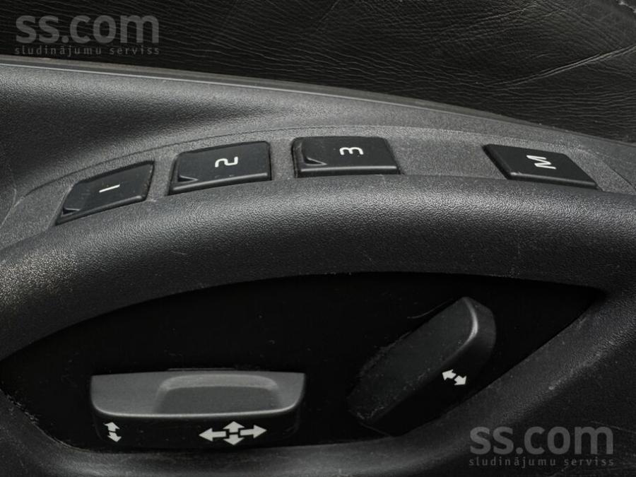 Melns Volvo V70 2011 Rīga, ar dzinēja tilpumu 2.40 L un nobraukumu 355 tūkst. km par 3290 €, foto 19 vietnē AUTOMOTO.COM.LV