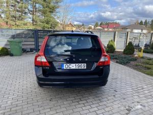 Melns Volvo V70 2011 Jēkabpils, ar dzinēja tilpumu 1.60 L un nobraukumu 300 tūkst. km par 5200 €, foto 6 vietnē AUTOMOTO.COM.LV