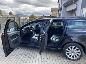 Melns Volvo V70 2011 Jēkabpils, ar dzinēja tilpumu 1.60 L un nobraukumu 300 tūkst. km par 5200 €, foto 14 vietnē AUTOMOTO.COM.LV