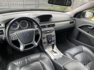Melns Volvo V70 2011 Jēkabpils, ar dzinēja tilpumu 1.60 L un nobraukumu 300 tūkst. km par 5200 €, foto 18 vietnē AUTOMOTO.COM.LV