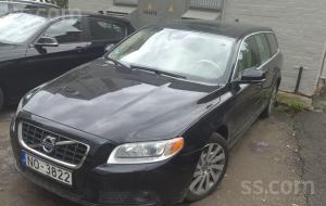 Black Volvo V70 2011 in Riga, with an engine capacity of 2.00 L and mileage of 400 thousand km for 5200 €, photo 7 on AUTOMOTO.COM.LV