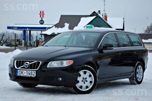 Black Volvo V70 2011 in Tukums, with an engine capacity of 2.40 L and mileage of 310 thousand km for 5600 €, photo  on AUTOMOTO.COM.LV