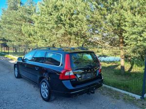 Black Volvo V70 2011 in Kaunas, with an engine capacity of 2.00 L and mileage of 312 thousand km for 4890 €, photo 6 on AUTOMOTO.COM.LV