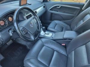 Black Volvo V70 2011 in Kaunas, with an engine capacity of 2.00 L and mileage of 312 thousand km for 4890 €, photo 21 on AUTOMOTO.COM.LV