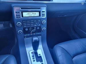 Black Volvo V70 2011 in Kaunas, with an engine capacity of 2.00 L and mileage of 312 thousand km for 4890 €, photo 26 on AUTOMOTO.COM.LV