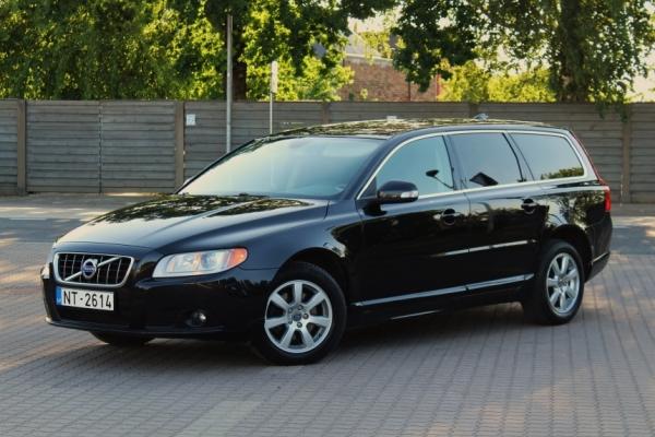 Melns Volvo V70 2011 Rīga, ar dzinēja tilpumu 2.00 L un nobraukumu 238 tūkst. km par 5990 €, foto 1 vietnē AUTOMOTO.COM.LV
