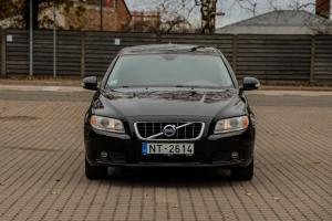 Melns Volvo V70 2011 Rīga, ar dzinēja tilpumu 2.00 L un nobraukumu 238 tūkst. km par 5990 €, foto 8 vietnē AUTOMOTO.COM.LV
