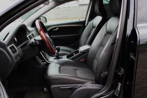 Melns Volvo V70 2011 Rīga, ar dzinēja tilpumu 2.00 L un nobraukumu 238 tūkst. km par 5990 €, foto 23 vietnē AUTOMOTO.COM.LV