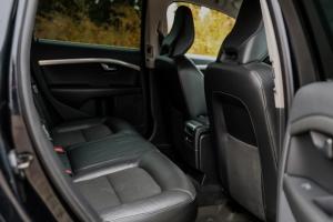 Melns Volvo V70 2011 Rīga, ar dzinēja tilpumu 2.00 L un nobraukumu 238 tūkst. km par 5990 €, foto 38 vietnē AUTOMOTO.COM.LV