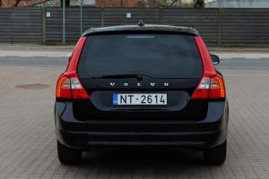 Melns Volvo V70 2011 Rīga, ar dzinēja tilpumu 2.00 L un nobraukumu 238 tūkst. km par 5990 €, foto 43 vietnē AUTOMOTO.COM.LV