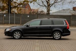Melns Volvo V70 2011 Rīga, ar dzinēja tilpumu 2.00 L un nobraukumu 238 tūkst. km par 5990 €, foto 68 vietnē AUTOMOTO.COM.LV