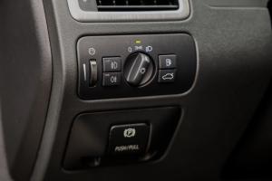 Melns Volvo V70 2011 Rīga, ar dzinēja tilpumu 2.00 L un nobraukumu 238 tūkst. km par 5990 €, foto 72 vietnē AUTOMOTO.COM.LV