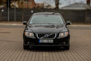Melns Volvo V70 2011 Rīga, ar dzinēja tilpumu 2.00 L un nobraukumu 238 tūkst. km par 5990 €, foto 75 vietnē AUTOMOTO.COM.LV