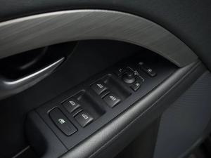 Melns Volvo V70 2011 Jelgava, ar dzinēja tilpumu 2.40 L un nobraukumu 329 tūkst. km par 6350 €, foto 17 vietnē AUTOMOTO.COM.LV