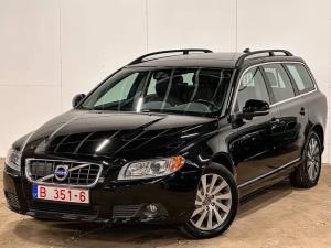 Black Volvo V70 2011 in Jurmala, with an engine capacity of 2.00 L and mileage of 399 thousand km for 7250 €, photo  on AUTOMOTO.COM.LV