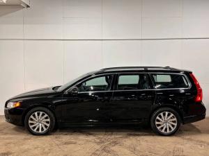 Melns Volvo V70 2011 Jūrmala, ar dzinēja tilpumu 2.00 L un nobraukumu 399 tūkst. km par 7250 €, foto 6 vietnē AUTOMOTO.COM.LV