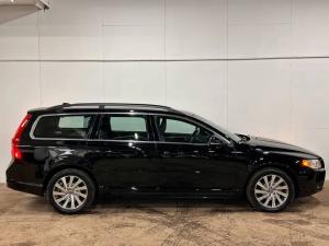 Melns Volvo V70 2011 Jūrmala, ar dzinēja tilpumu 2.00 L un nobraukumu 399 tūkst. km par 7250 €, foto 9 vietnē AUTOMOTO.COM.LV