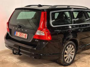 Melns Volvo V70 2011 Jūrmala, ar dzinēja tilpumu 2.00 L un nobraukumu 399 tūkst. km par 7250 €, foto 11 vietnē AUTOMOTO.COM.LV