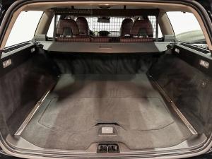 Melns Volvo V70 2011 Jūrmala, ar dzinēja tilpumu 2.00 L un nobraukumu 399 tūkst. km par 7250 €, foto 31 vietnē AUTOMOTO.COM.LV