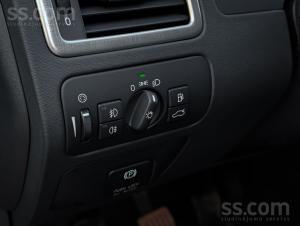 Melns Volvo V70 2011 Jūrmala, ar dzinēja tilpumu 2.00 L un nobraukumu 342 tūkst. km par 5250 €, foto 12 vietnē AUTOMOTO.COM.LV