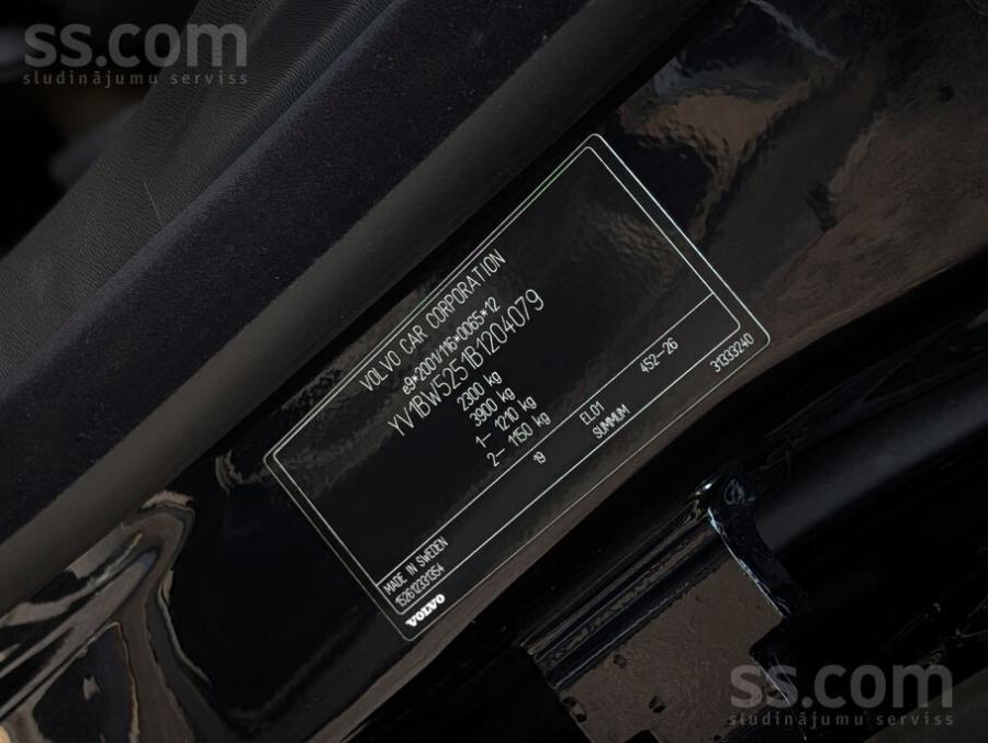 Melns Volvo V70 2011 Jūrmala, ar dzinēja tilpumu 2.00 L un nobraukumu 342 tūkst. km par 5250 €, foto 18 vietnē AUTOMOTO.COM.LV