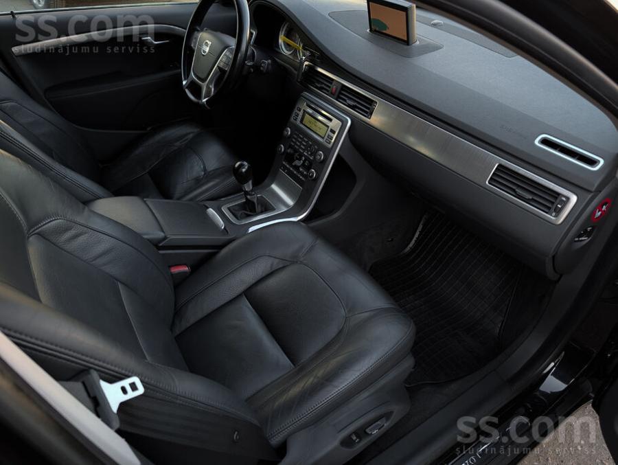 Melns Volvo V70 2011 Jūrmala, ar dzinēja tilpumu 2.00 L un nobraukumu 342 tūkst. km par 5250 €, foto 19 vietnē AUTOMOTO.COM.LV