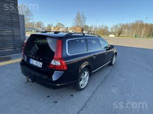 Melns Volvo V70 2011 Rīga, ar dzinēja tilpumu 2.00 L un nobraukumu 360 tūkst. km par 4300 €, foto 6 vietnē AUTOMOTO.COM.LV