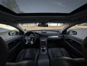 Melns Volvo V70 2011 Jūrmala, ar dzinēja tilpumu 2.00 L un nobraukumu 342 tūkst. km par 4950 €, foto 16 vietnē AUTOMOTO.COM.LV