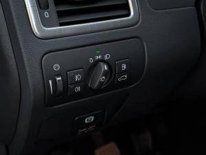 Melns Volvo V70 2011 Jūrmala, ar dzinēja tilpumu 2.00 L un nobraukumu 342 tūkst. km par 4950 €, foto 27 vietnē AUTOMOTO.COM.LV