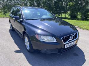 Black Volvo V70 2011 in Kaunas, with an engine capacity of 2.40 L and mileage of 456 thousand km for 4300 €, photo 3 on AUTOMOTO.COM.LV