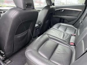Black Volvo V70 2011 in Kaunas, with an engine capacity of 2.40 L and mileage of 456 thousand km for 4300 €, photo 11 on AUTOMOTO.COM.LV