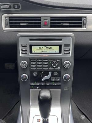 Black Volvo V70 2011 in Kaunas, with an engine capacity of 2.40 L and mileage of 456 thousand km for 4300 €, photo 13 on AUTOMOTO.COM.LV