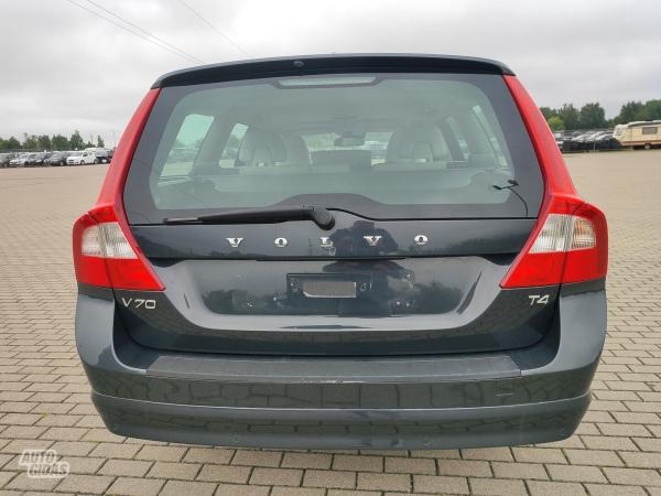 Black Volvo V70 2011 in Marijampole, with an engine capacity of 1.60 L and mileage of 210 thousand km for 3750 €, photo 8 on AUTOMOTO.COM.LV