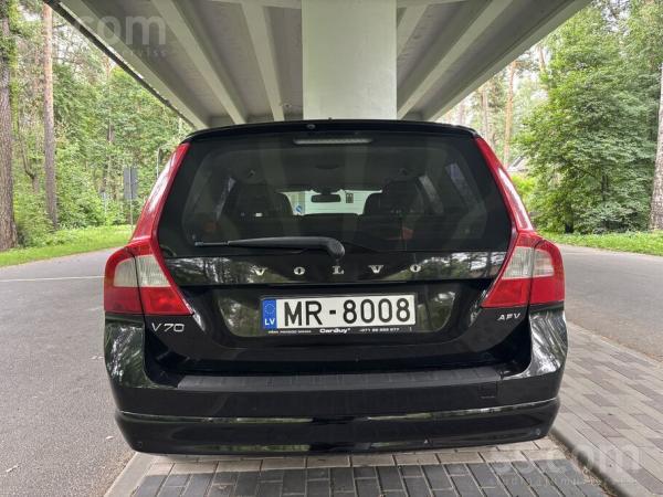 Black Volvo V70 2011 in Jurmala, with an engine capacity of 2.50 L and mileage of 346 thousand km for 4500 €, photo 6 on AUTOMOTO.COM.LV