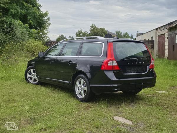 Black Volvo V70 2011 in Kaunas, with an engine capacity of 2.00 L and mileage of 272 thousand km for 4450 €, photo 7 on AUTOMOTO.COM.LV