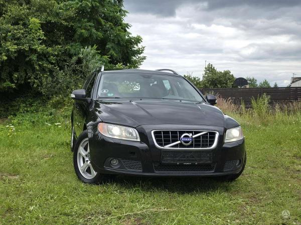 Melns Volvo V70 2011 Kauņa, ar dzinēja tilpumu 1.98 L un nobraukumu 272 tūkst. km par 4650 €, foto 3 vietnē AUTOMOTO.COM.LV