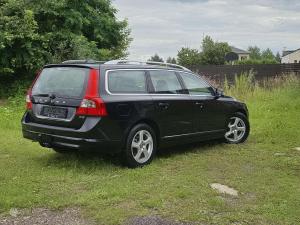 Black Volvo V70 2011 in Kaunas, with an engine capacity of 1.98 L and mileage of 272 thousand km for 4650 €, photo 7 on AUTOMOTO.COM.LV