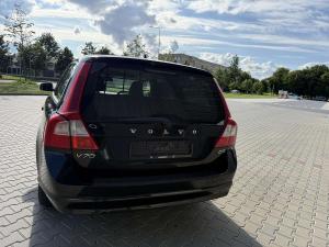 Melns Volvo V70 2011 Šauļi, ar dzinēja tilpumu 1.98 L un nobraukumu 300 tūkst. km par 2950 €, foto 10 vietnē AUTOMOTO.COM.LV