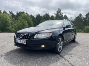 Melns Volvo V70 2011 Jūrmala, ar dzinēja tilpumu 2.40 L un nobraukumu 348 tūkst. km par 6300 €, foto 5 vietnē AUTOMOTO.COM.LV