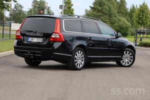 Melns Volvo V70 2011 Jelgava, ar dzinēja tilpumu 2.00 L un nobraukumu 0 tūkst. km par 6990 €, foto 5 vietnē AUTOMOTO.COM.LV