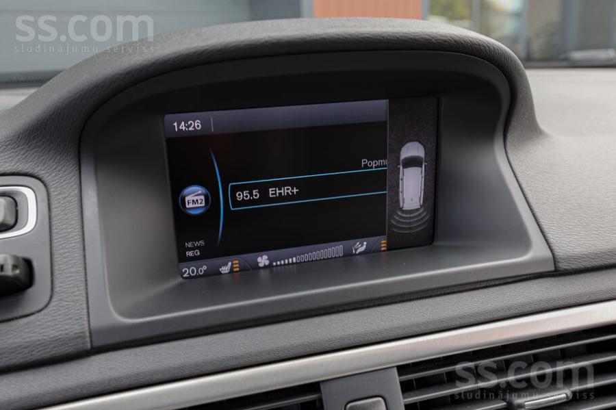 Melns Volvo V70 2011 Jelgava, ar dzinēja tilpumu 2.00 L un nobraukumu 0 tūkst. km par 6990 €, foto 15 vietnē AUTOMOTO.COM.LV