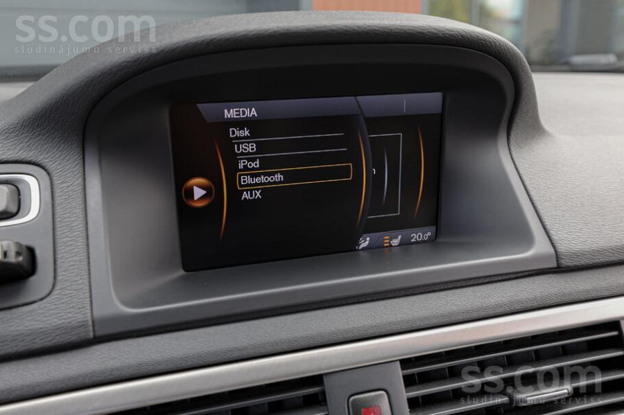 Melns Volvo V70 2011 Jelgava, ar dzinēja tilpumu 2.00 L un nobraukumu 0 tūkst. km par 6990 €, foto 16 vietnē AUTOMOTO.COM.LV