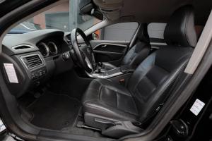 Black Volvo V70 2011 in Jelgava, with an engine capacity of 2.00 L and mileage of 304 thousand km for 6990 €, photo 8 on AUTOMOTO.COM.LV