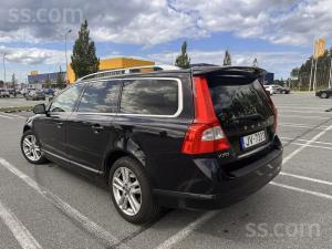 Melns Volvo V70 2011 Rīga, ar dzinēja tilpumu 2.00 L un nobraukumu 376 tūkst. km par 5000 €, foto 6 vietnē AUTOMOTO.COM.LV