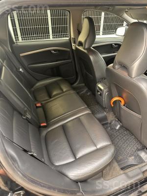 Melns Volvo V70 2011 Rīga, ar dzinēja tilpumu 2.00 L un nobraukumu 376 tūkst. km par 5000 €, foto 16 vietnē AUTOMOTO.COM.LV