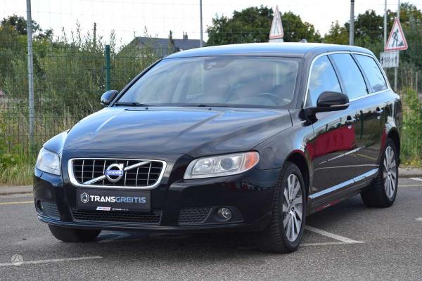Melns Volvo V70 2011 Viļņa, ar dzinēja tilpumu 1.60 L un nobraukumu 289 tūkst. km par 4650 €, foto 5 vietnē AUTOMOTO.COM.LV