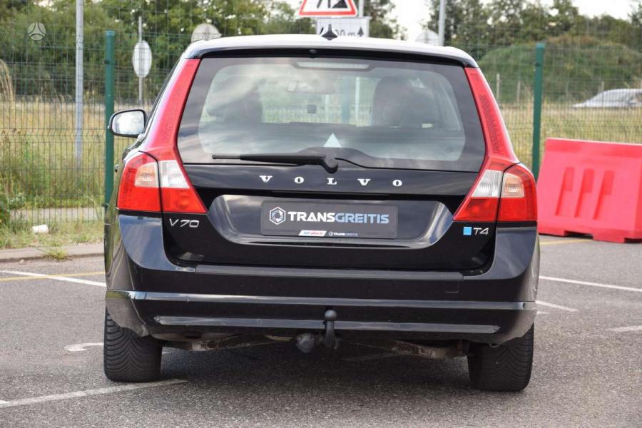 Black Volvo V70 2011 in Vilnius, with an engine capacity of 1.60 L and mileage of 289 thousand km for 4650 €, photo 10 on AUTOMOTO.COM.LV