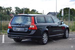 Black Volvo V70 2011 in Vilnius, with an engine capacity of 1.60 L and mileage of 289 thousand km for 4650 €, photo 11 on AUTOMOTO.COM.LV
